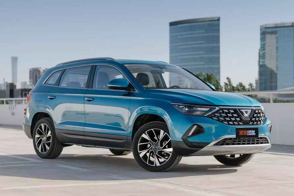 JETTA VS7 2024 - фото в новом кузове: салон, вид снаружи, багажник