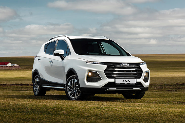 JAC JS3 2025 - фото в новом кузове: салон, вид снаружи, багажник