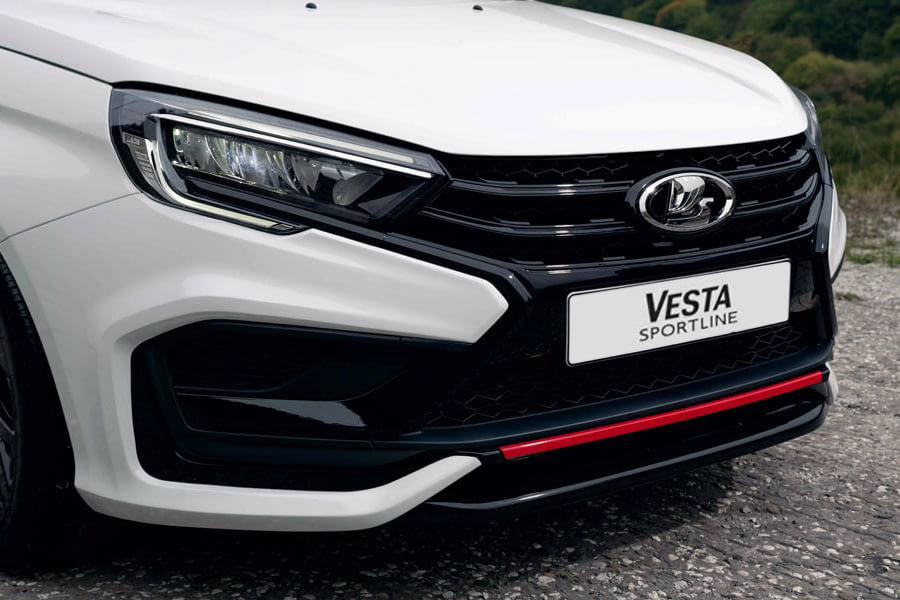 LADA Vesta SW Sportline 2025 - фото в новом кузове: салон, вид снаружи, багажник