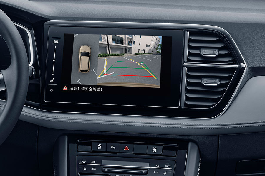 JETTA VS7 2024 - фото в новом кузове: салон, вид снаружи, багажник