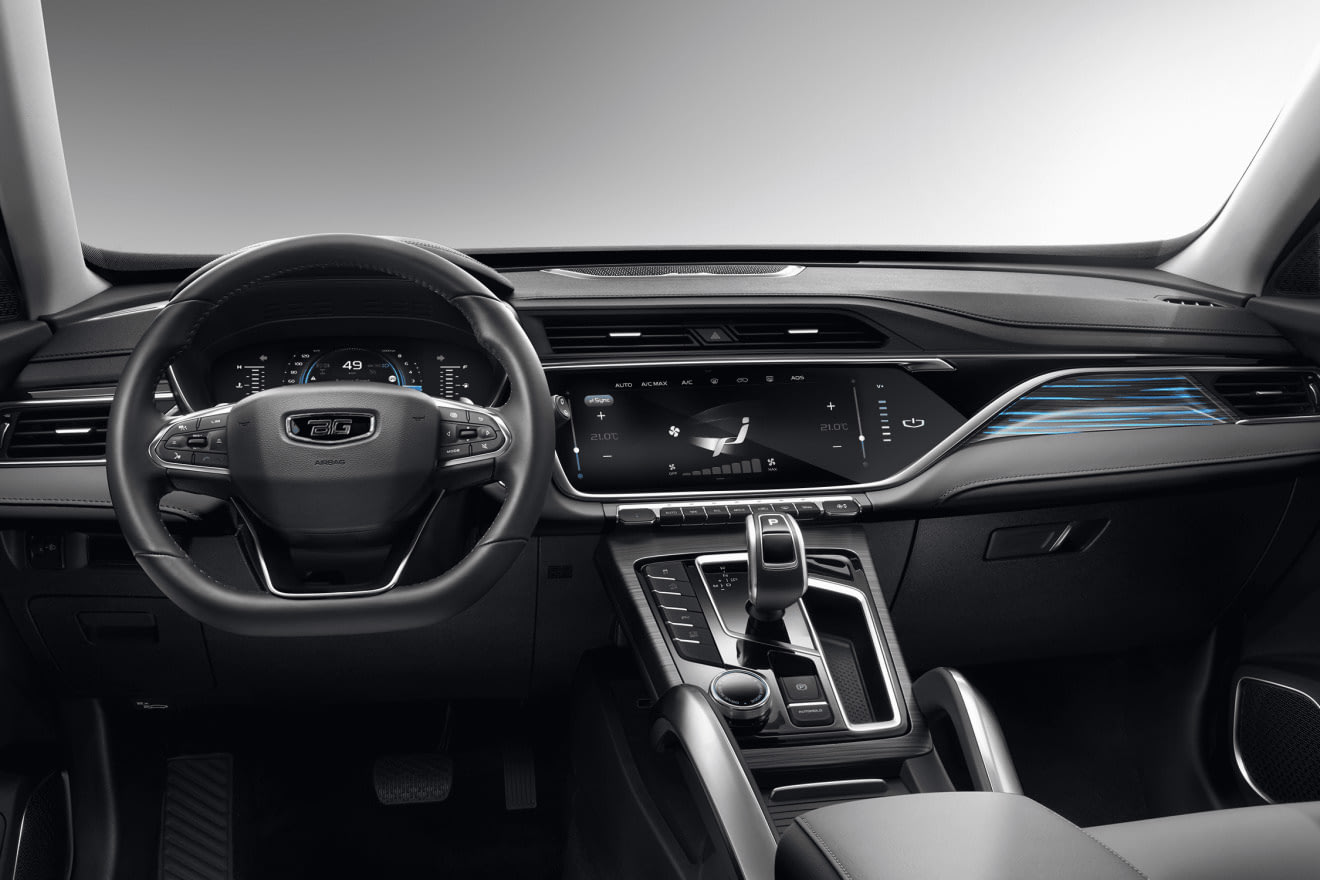 Belgee Х70 2025 - фото в новом кузове: салон, вид снаружи, багажник